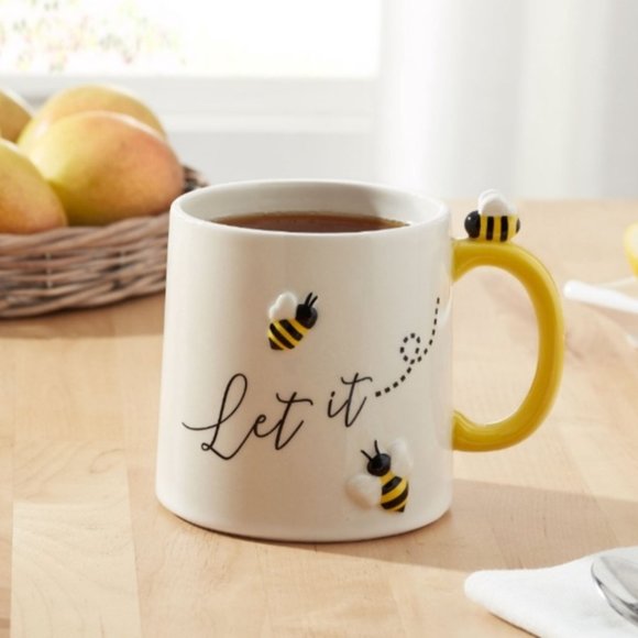 Dining | Mainstays Bumble Bee Sculpted Mug 1826oz | Poshmark